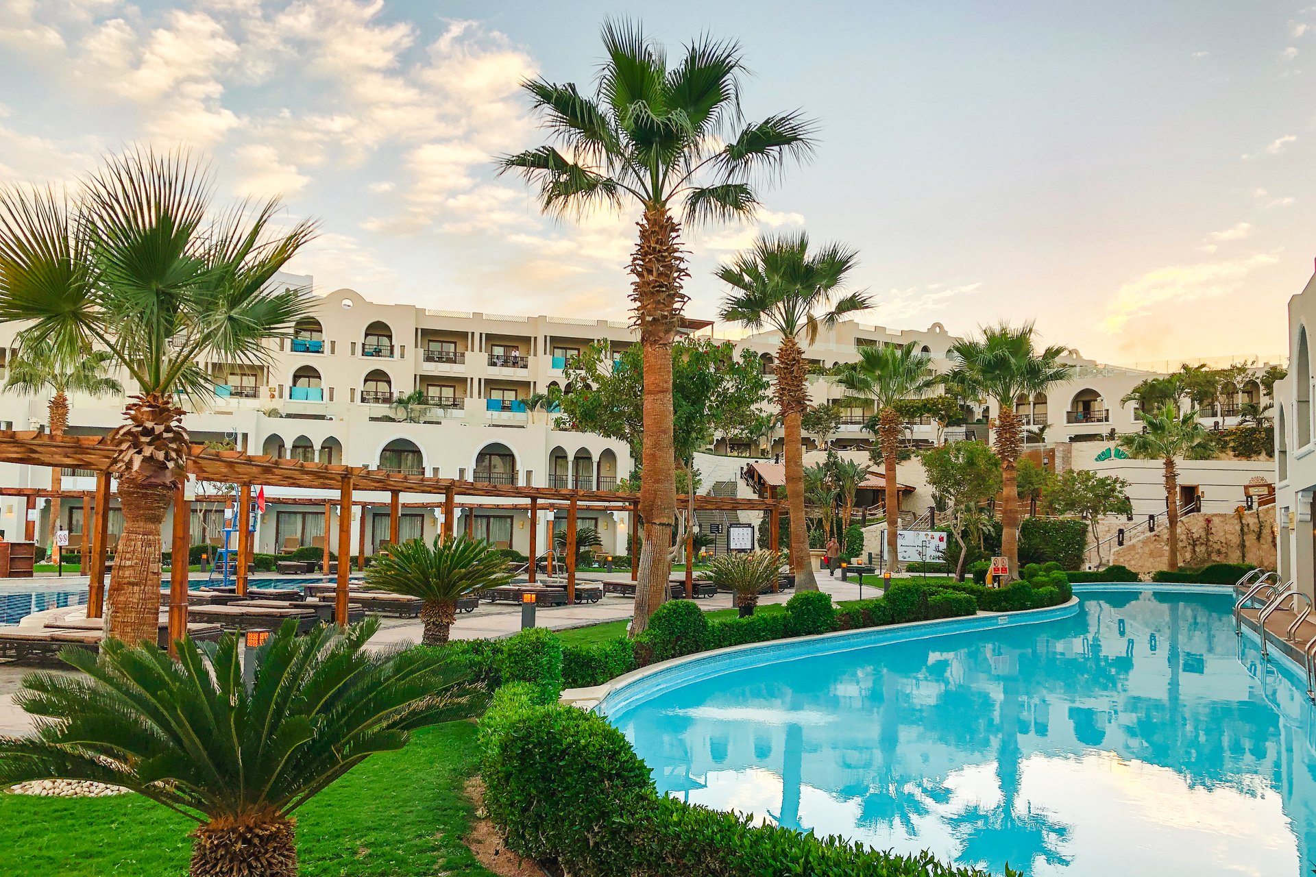 Review of Sunrise Grand Select Arabian Beach Resort - Sharm El Sheikh ...